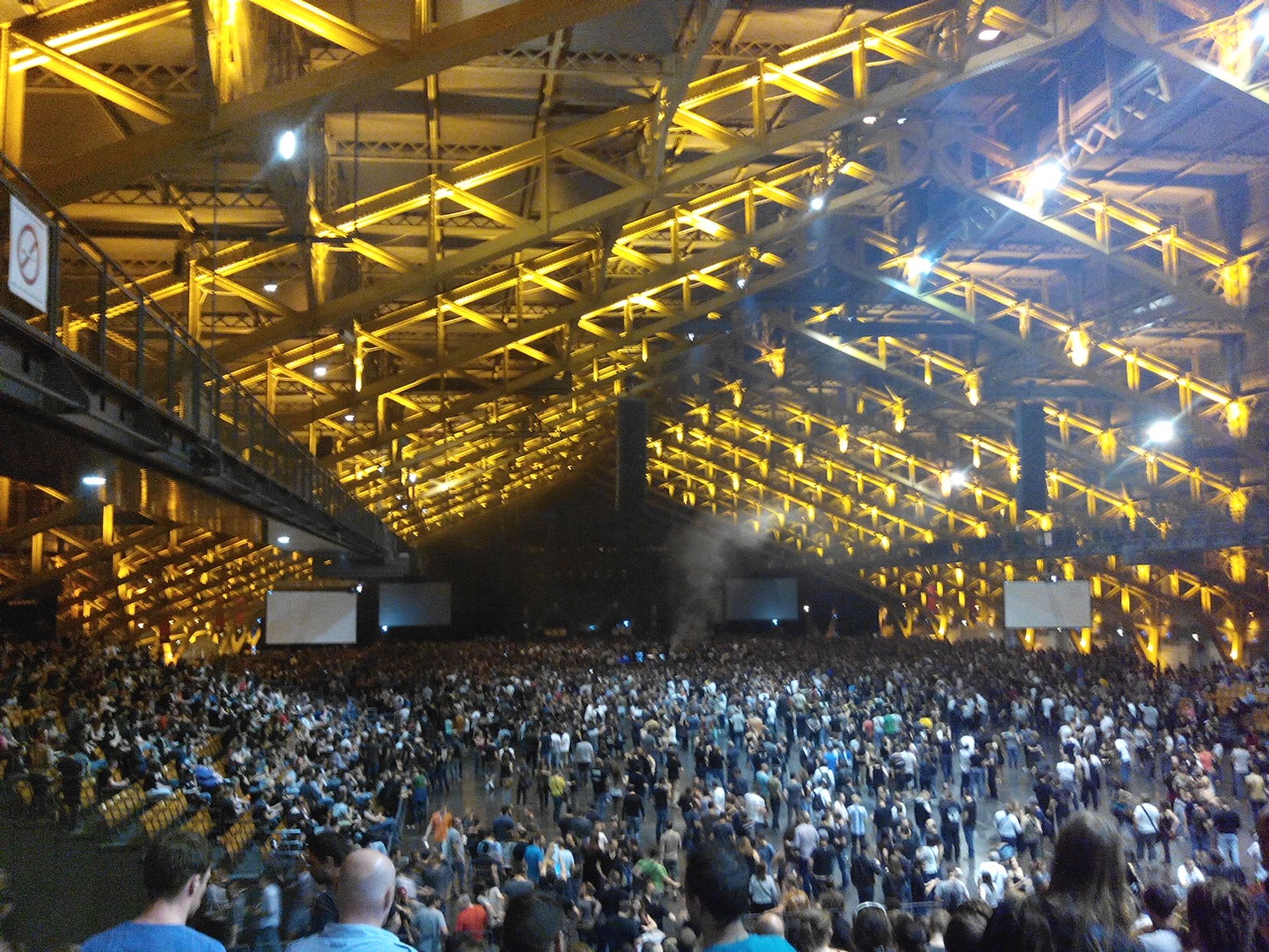 La Halle Tony Garnier, une salle de concert mythique à Lyon - La Malice